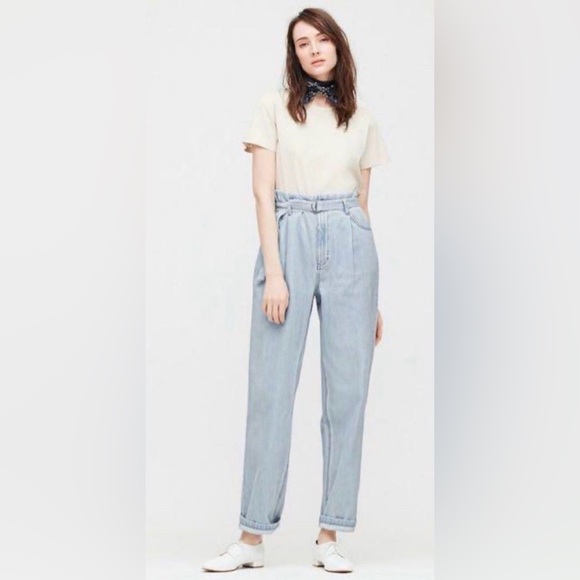 Uniqlo | Jeans | Uniqlo Belted Pleated Relaxed Fit High Rise Mom Jeans ...